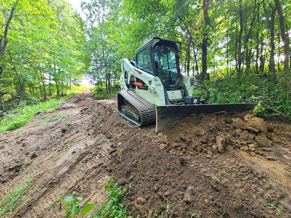 Trail Clearing – Bettis Landworks LLC